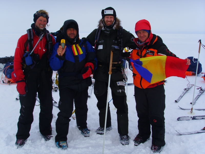 Coco galescu şi Romeo Dunca ajung peste două zile la Polul Sud