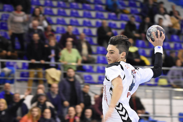 Juniorii Reșiței au ridicat sala în picioare! Avem viitor!