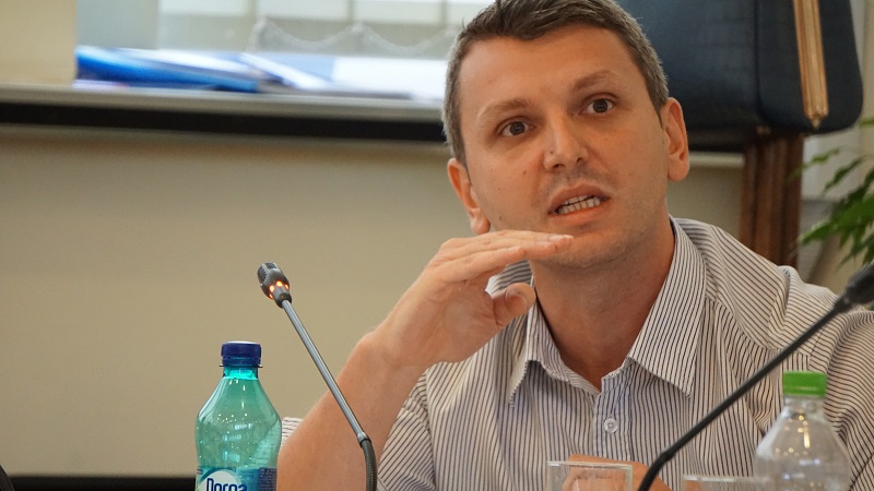 „Mi se pare în neregulă! Se merge până la pragul superior pentru ...