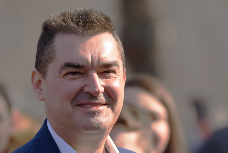 Mocioalcă îi bate obrazul lui Pascu: „Să fie recunoscători cel puțin ...