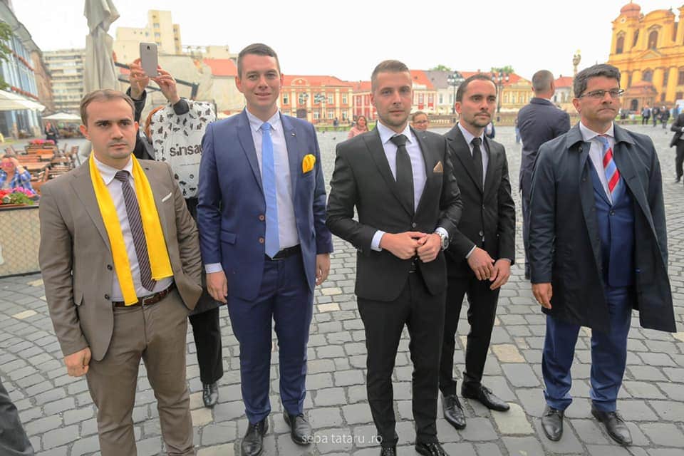 18 liberali de la Timișoara, suspendați din partid pentru 6 luni ...