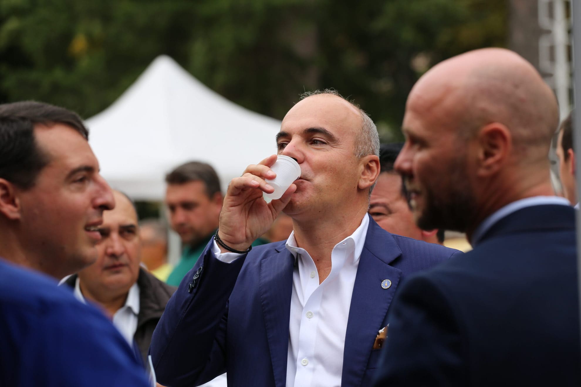 Benga a reinventat festivalul de la Herculane: Răchie, Red Bull și ...