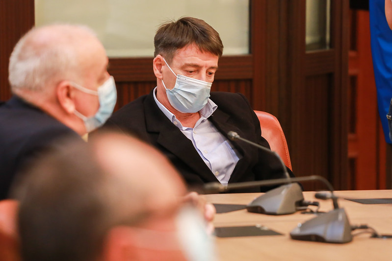 Avalanșa declanșată de Coco Galescu a înghițit armata de strategi din ...