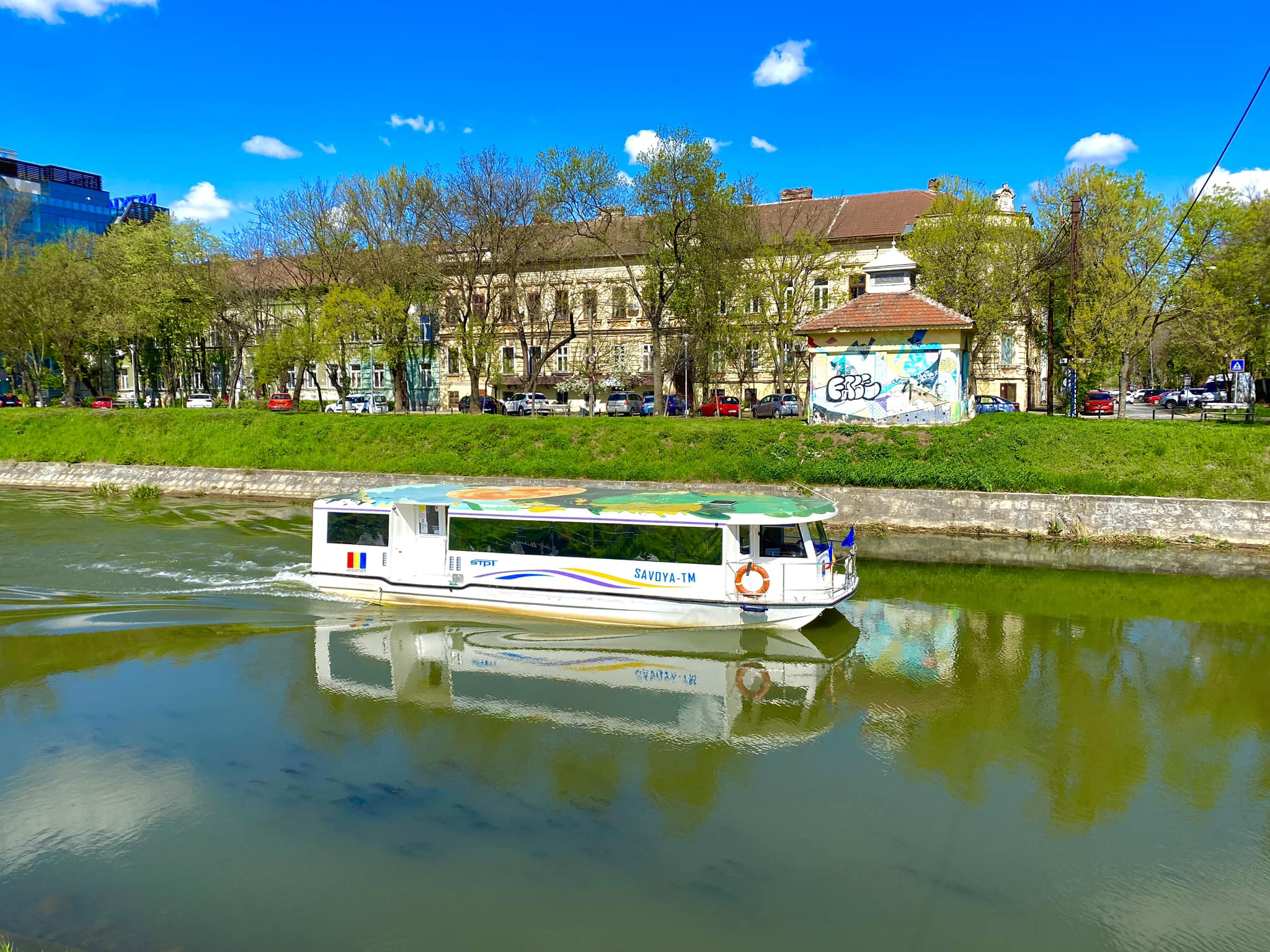 Vaporașele de pe Bega iau o pauză. Revin pe canal din 12 noiembrie
