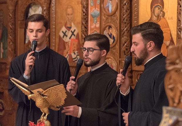 Vin, vin, colindătorii - la Muzeul Banatului Montan!