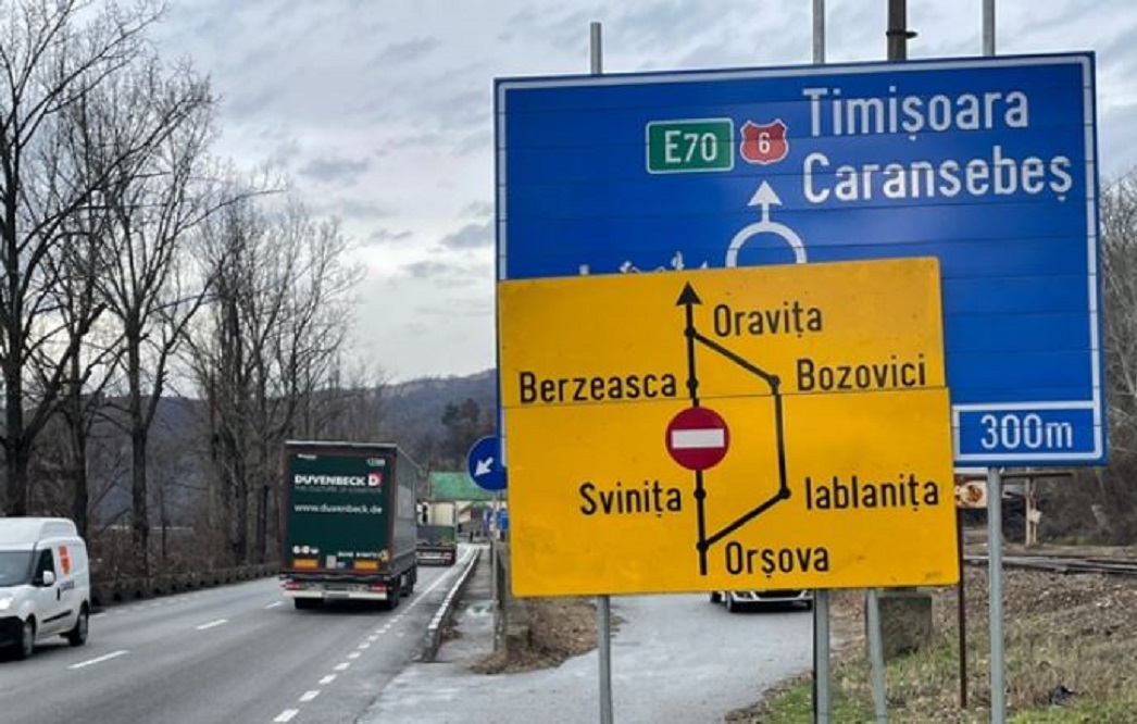 Drum închis pentru o lună! Pericol iminent în zona Berzasca!