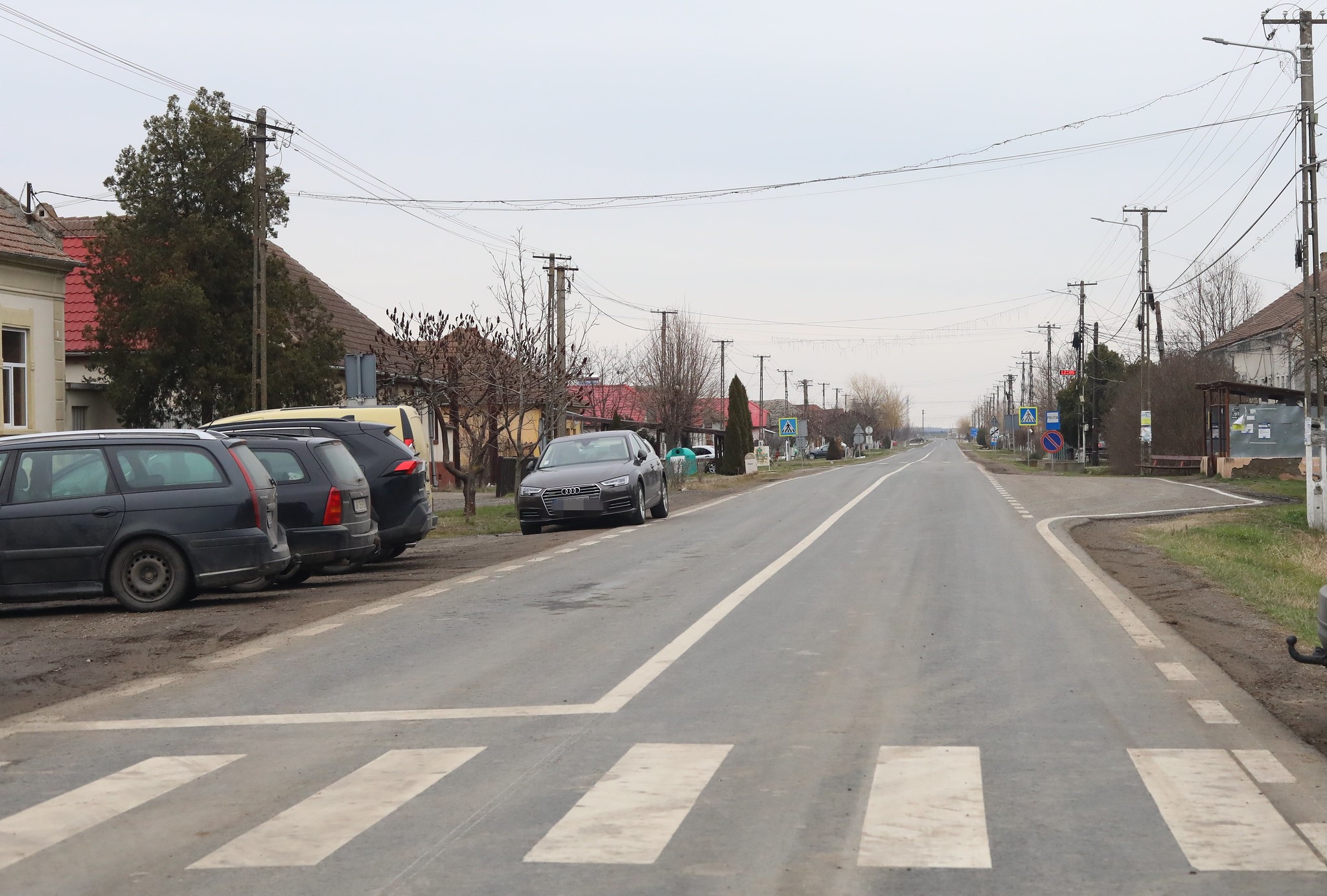 Drum comunal de piatră, pe alocuri asfaltat, transferat la CJ Timiș ca ...