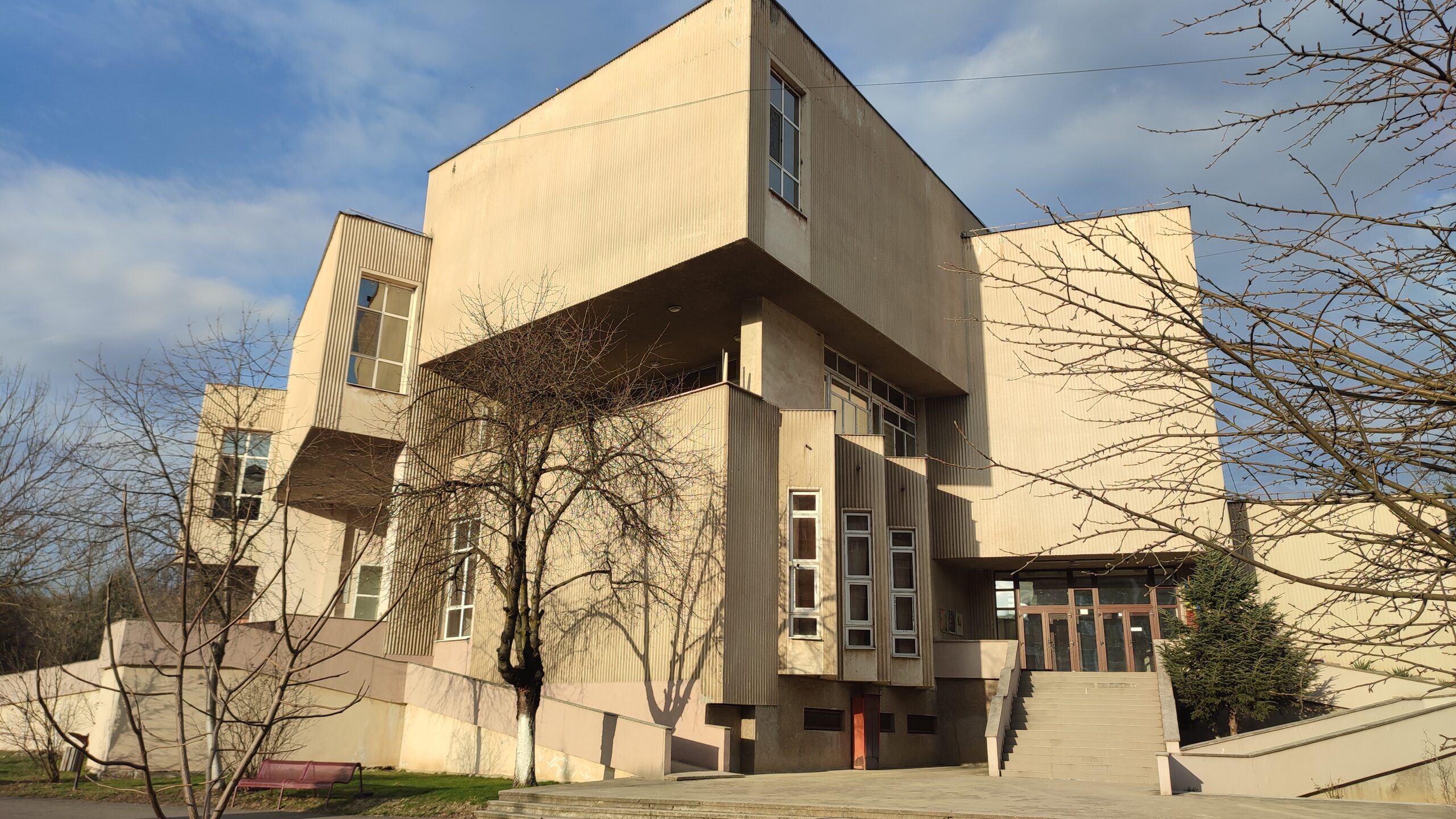 Peste 10 milioane pentru prima renovare a muzeului din Reșița