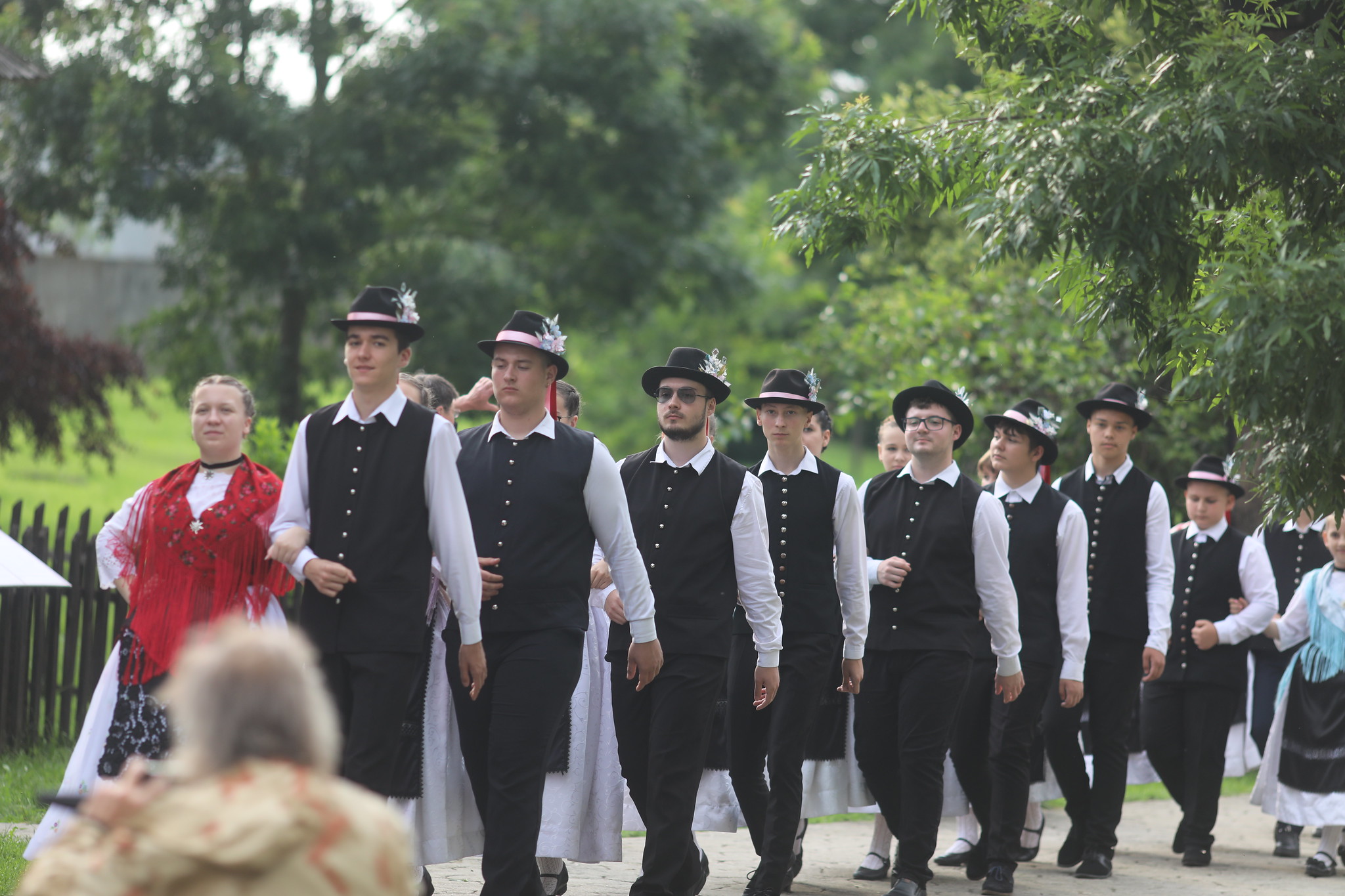 FOTO. Etnicii din Banat, la festival la Muzeul Satului Bănățean