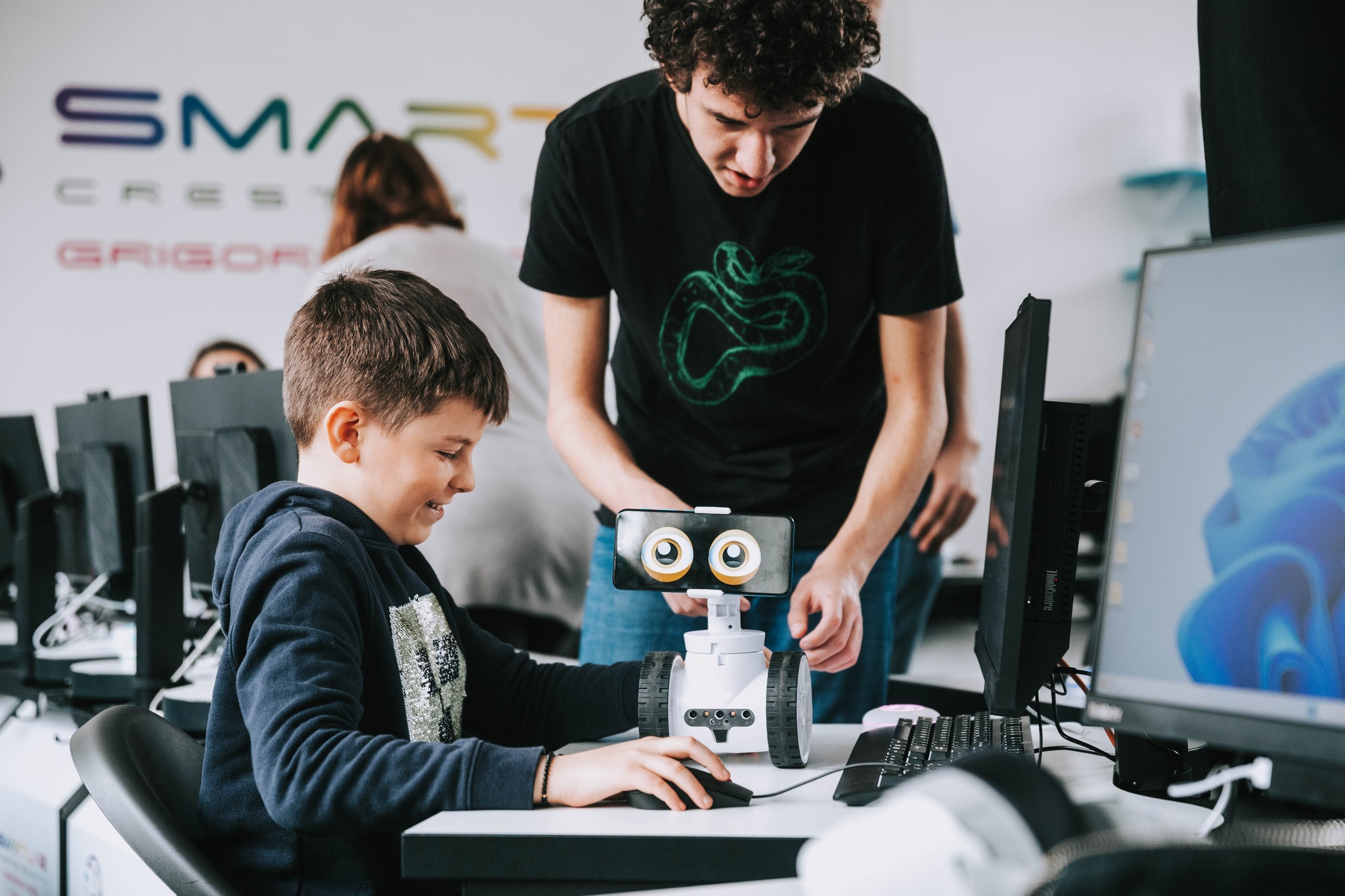 Laboratoare inteligente cu două milioane de euro, în licee din Timișoara