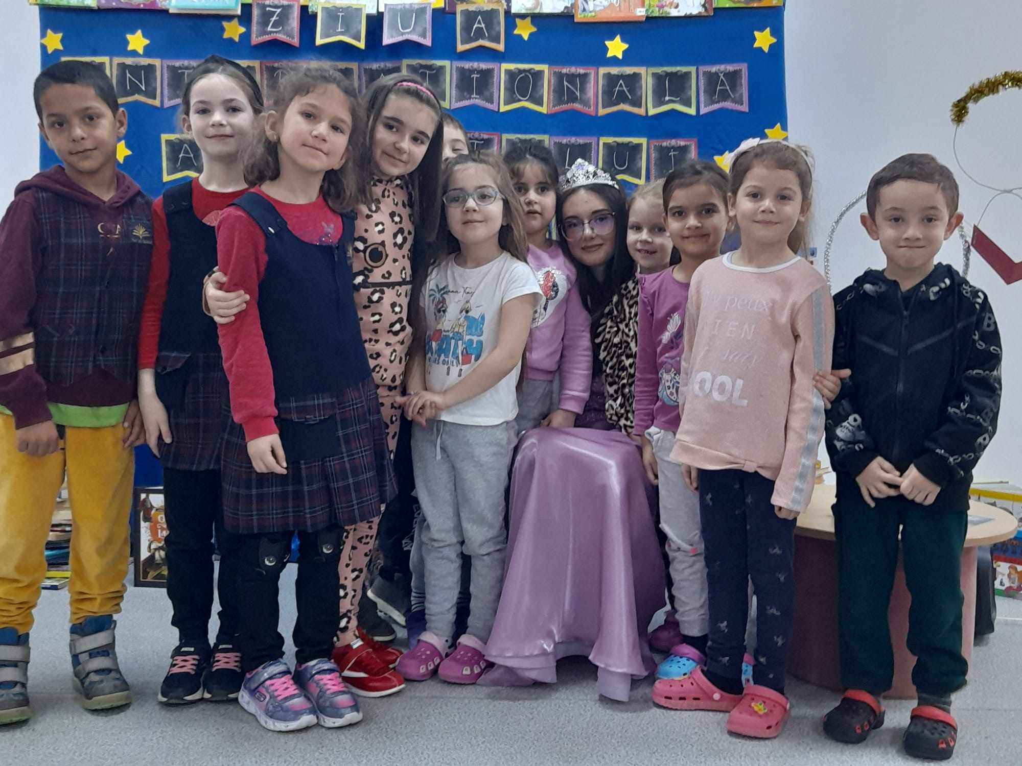 Copiii au citit împreună la Bocșa - Știri din Timișoara; Express de ...