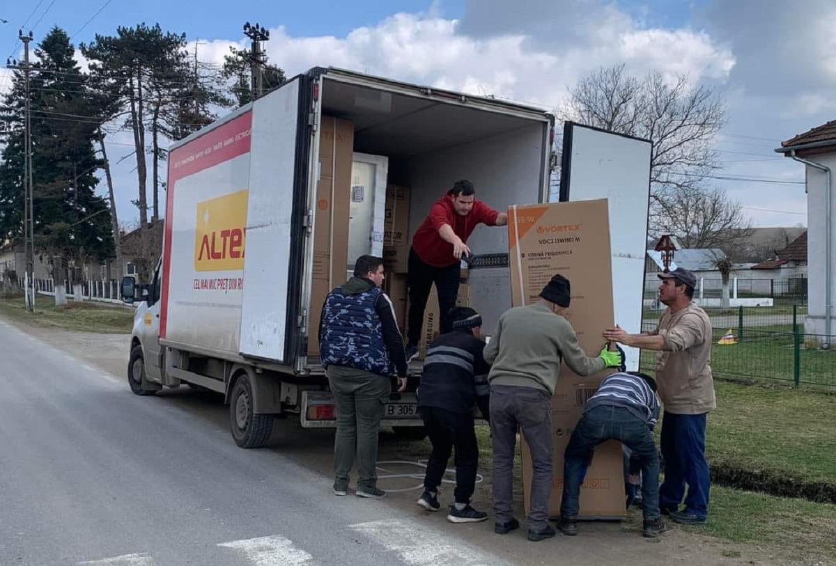 Două cămine din comuna Forotic, dotate pe bani europeni