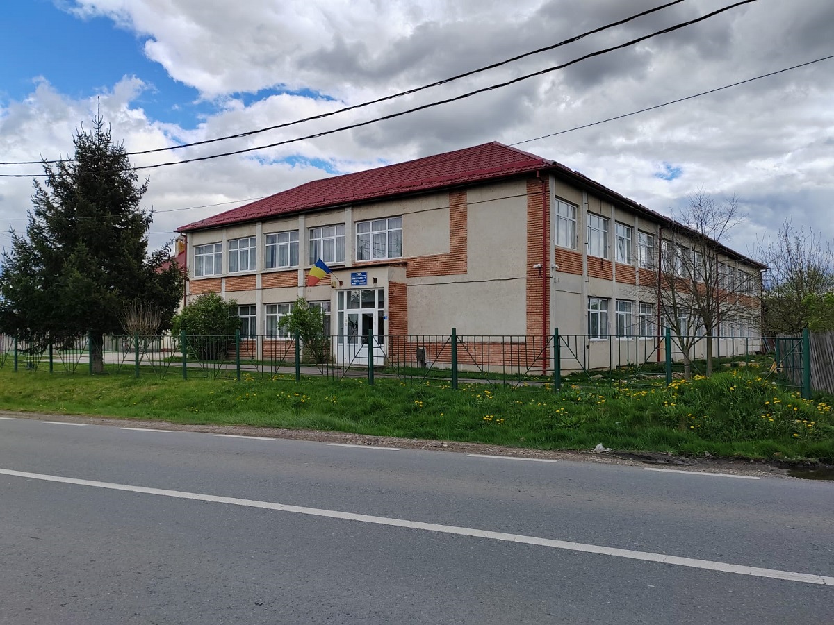 Sală modernă de sport pentru elevii comunei Brebu