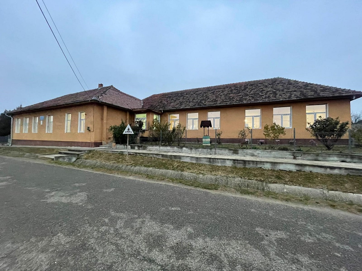 Școala și grădinița din Forotic, reabilitate pe bani europeni - Știri ...