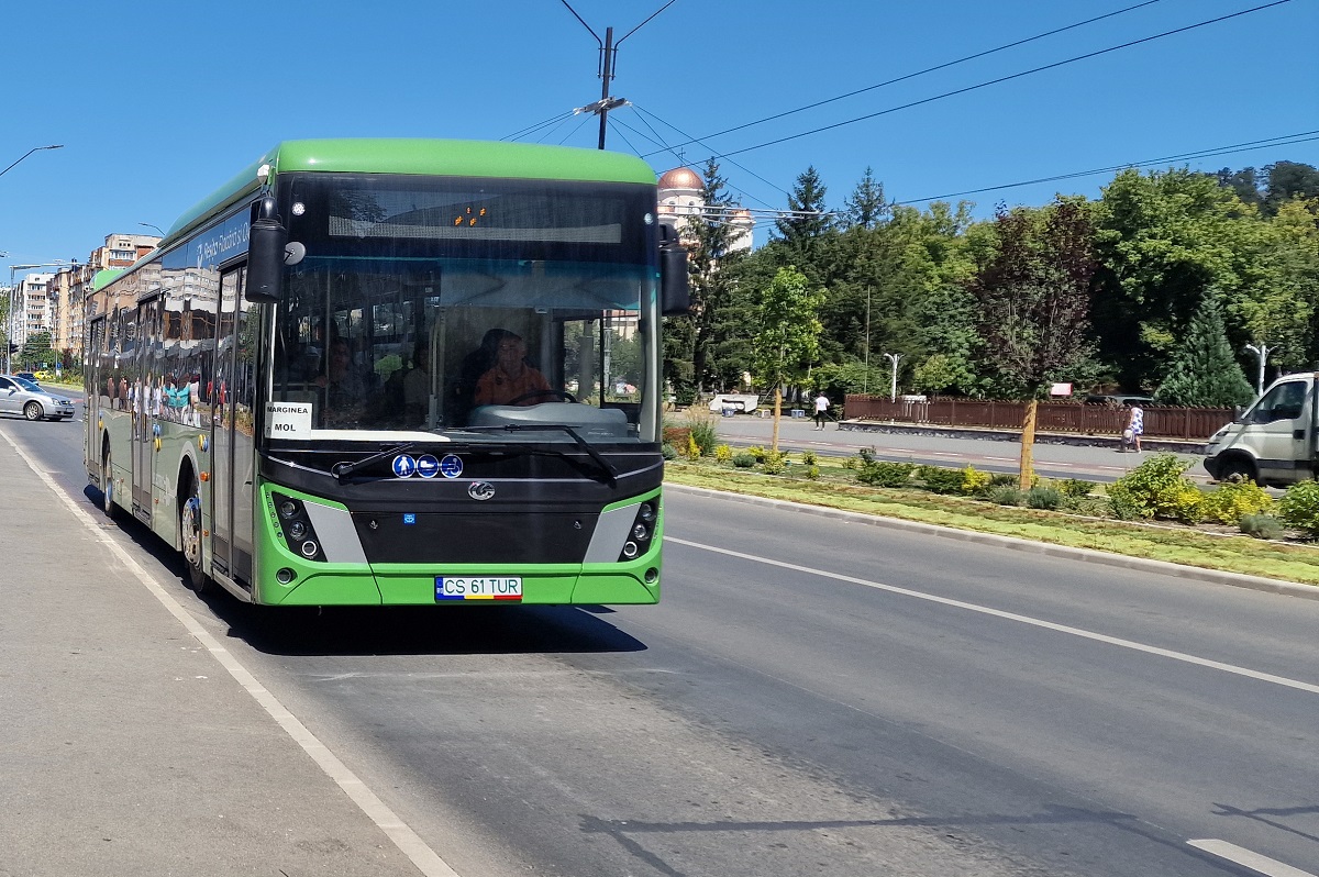 Reșițenii își lasă mașinile acasă și optează pentru autobuzele electrice - Știri din Timișoara ...