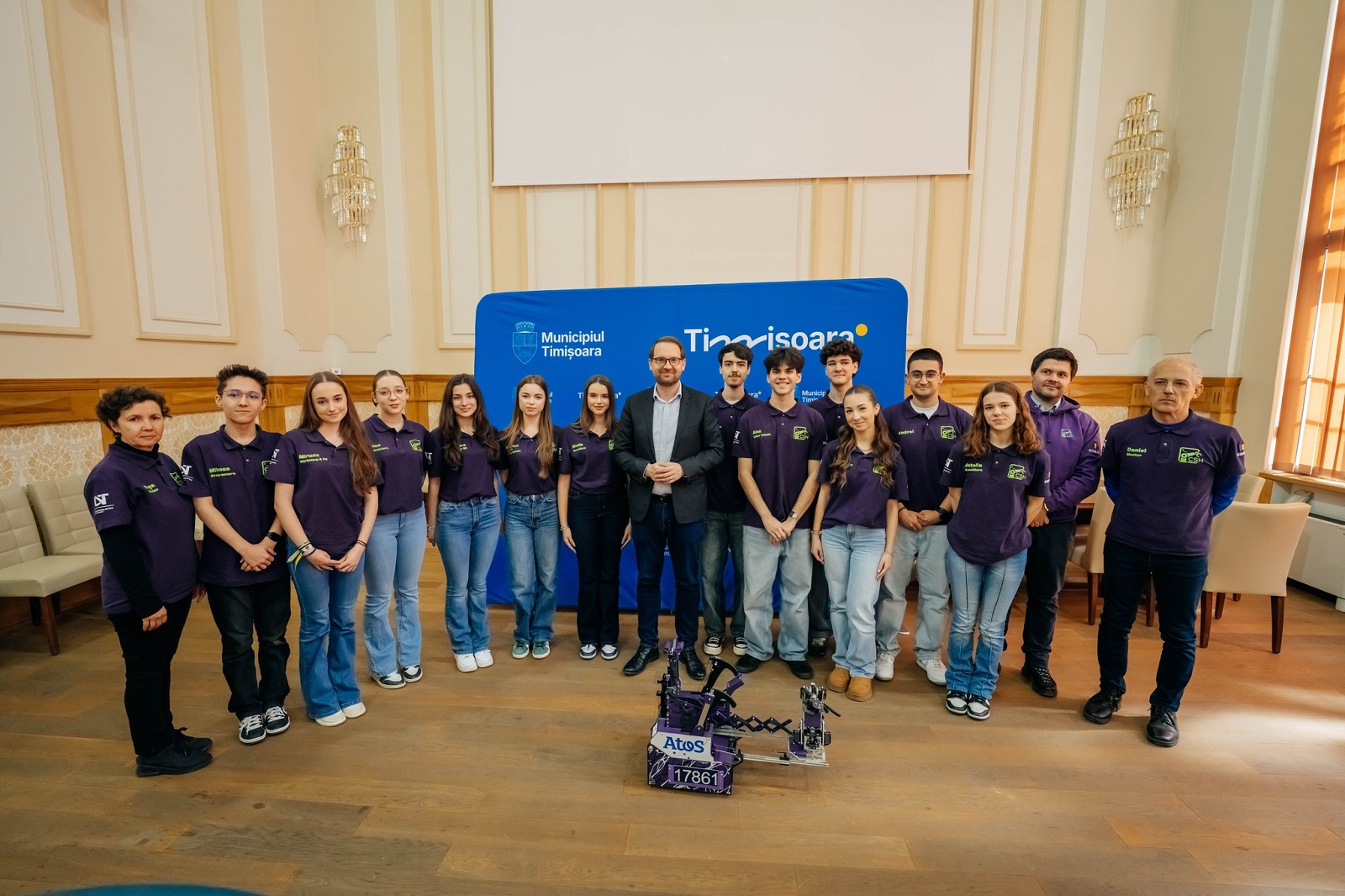 200.000 lei de la Primăria Timișoara pentru echipa de robotică ...